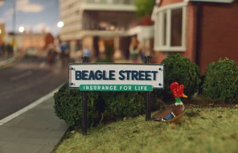 Beagle Street: Spot von Wes Andersons Puppenmacher › PAGE online