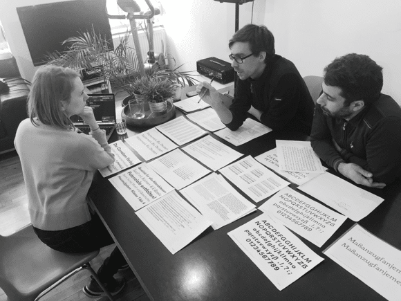 Typografie: Fontfamilie für den Cornelsen Verlag › PAGE online