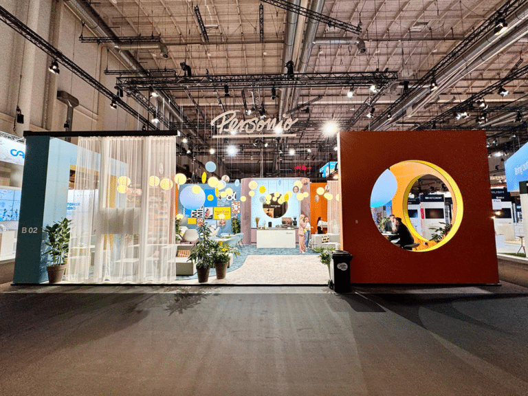 Empathie und Persönlichkeit: so entsteht ein Messestand für die OMR ...