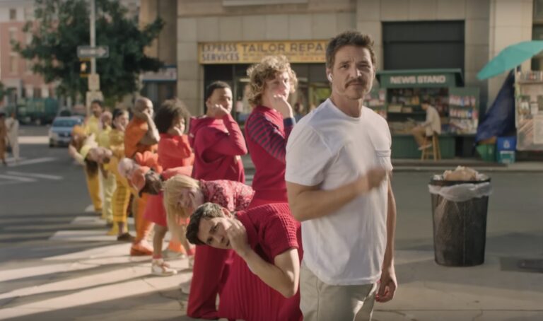 Let's Dance: Neuer epischer Apple Spot mit Hollywood-Star Pedro Pascal ...
